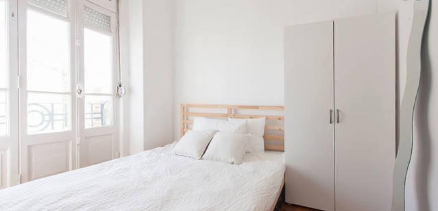 Room 3 in F... - €445/month in Lisboa | Erasmus Life Housing